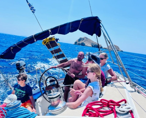 Sailing trip Syros